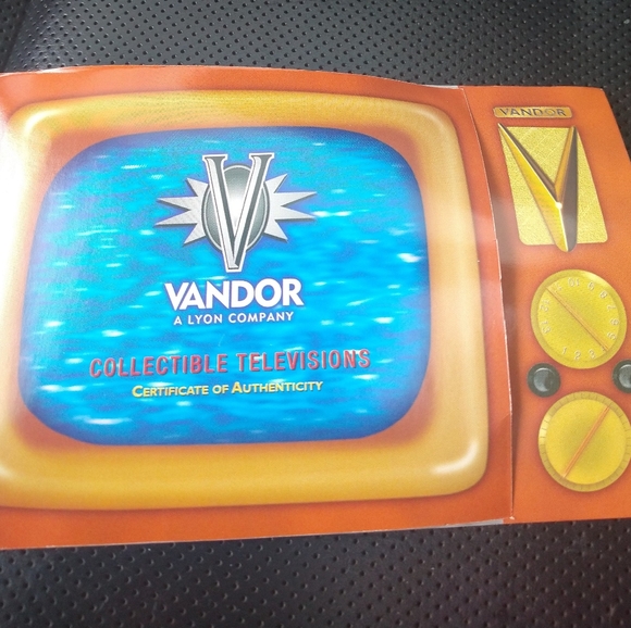 Vandor | Other | Vandor Collectible Television Tin | Poshmark